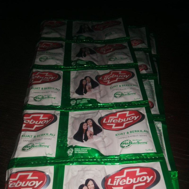 Jual Sampo Lifebuoy sachet 9mL Shampo Lefboy saset 1 renteng (12 pcs ...