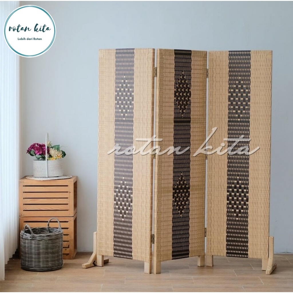 Jual Partisi Ruangan Rotan Sintetis Honey Cokelat 3 Panel | Shopee ...