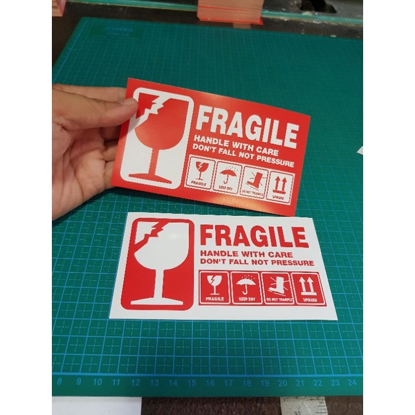 Jual stiker fragile awas pecah hati hati handle with care ukuran 14x8cm ...