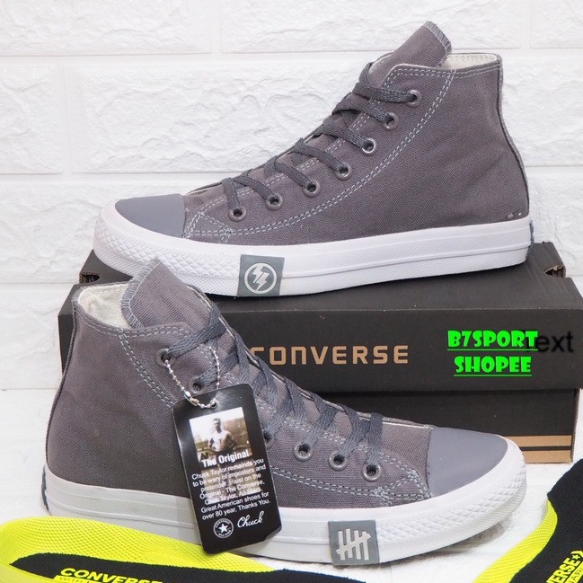 Jual SEPATU CONVERSE ALL STAR HIGH CHUCK TAYLOR II CONVERS ALLSTAR ...