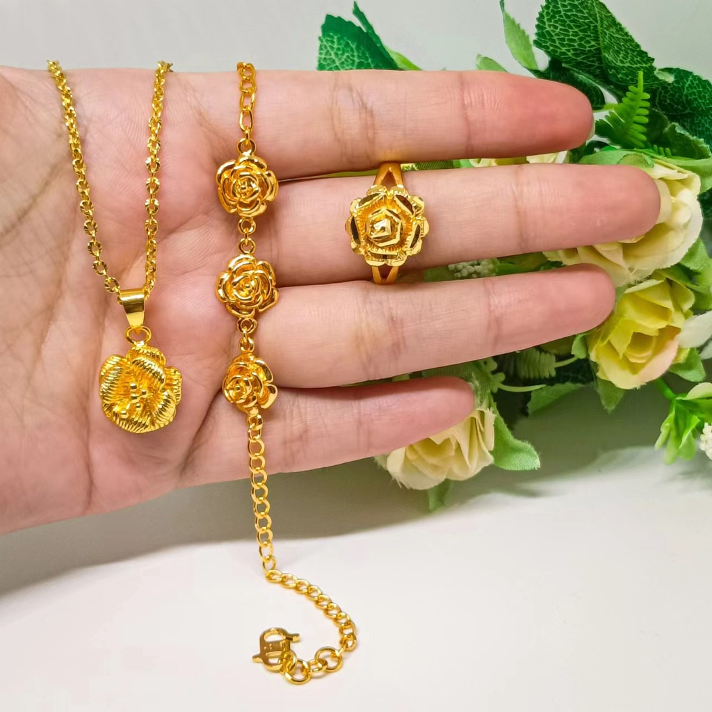 Jual satu set gelang+kalung dan Liontin+cincin kendari wanita dewasa ...