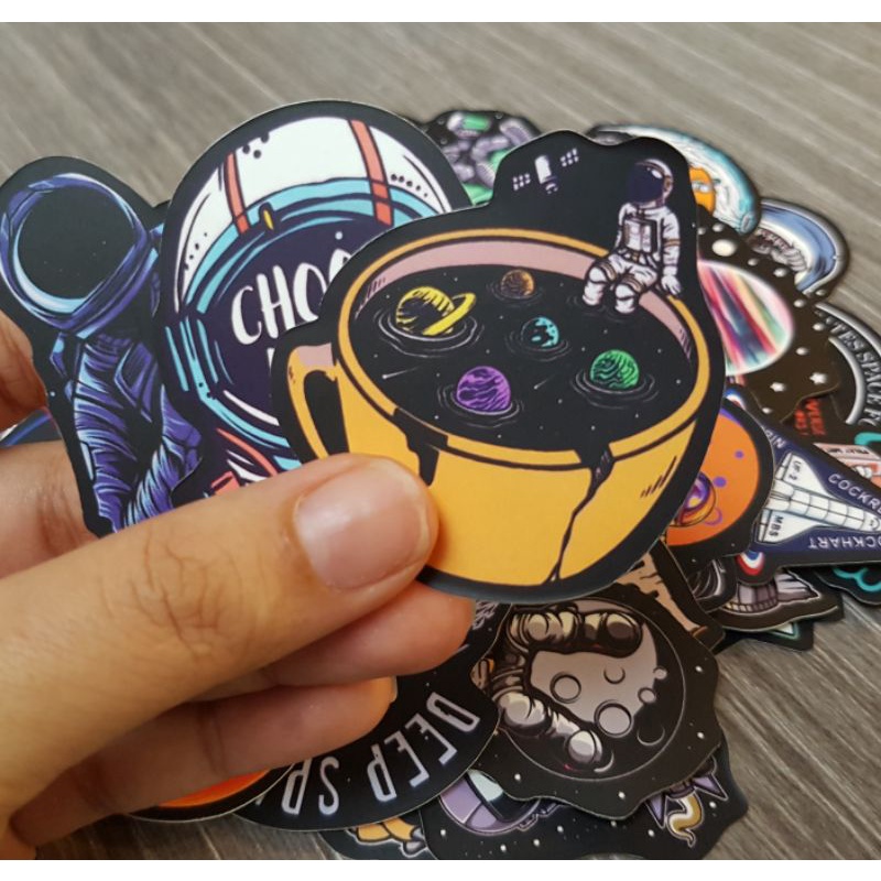 Jual Sticker Vinyl Laminasi / Astronot Space / Sticker Pack X Large ...