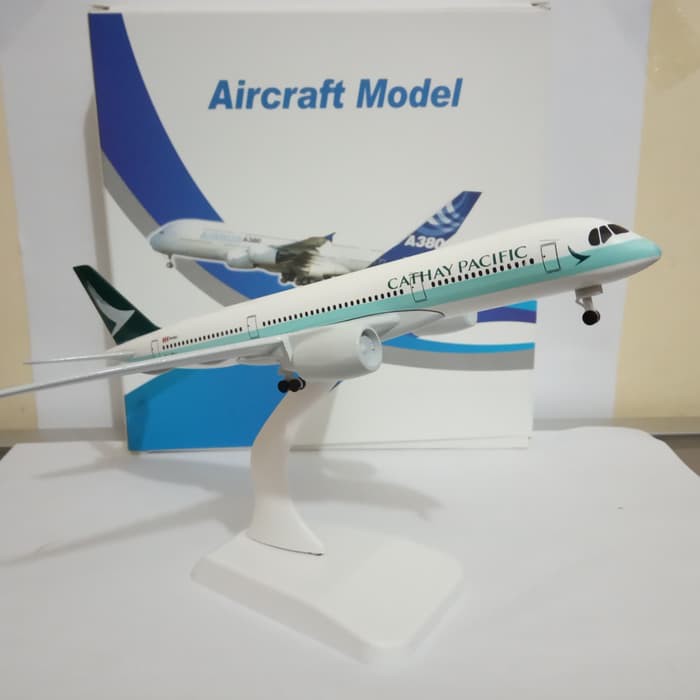 Jual Diecast miniatur pesawat Cathay Pasific aircraft model full besi ...