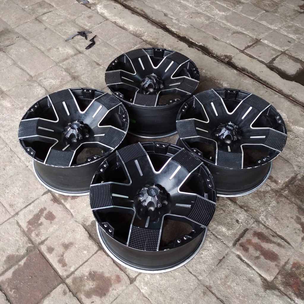 Jual VELG MOBIL SECOUND SEMI OFFROUD HSR CILACA RING 20 LEBAR 9 BISA ...