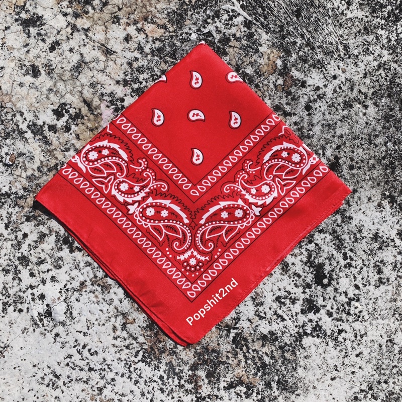 Jual Bandana slayer warna MERAH motif paisley | Shopee Indonesia