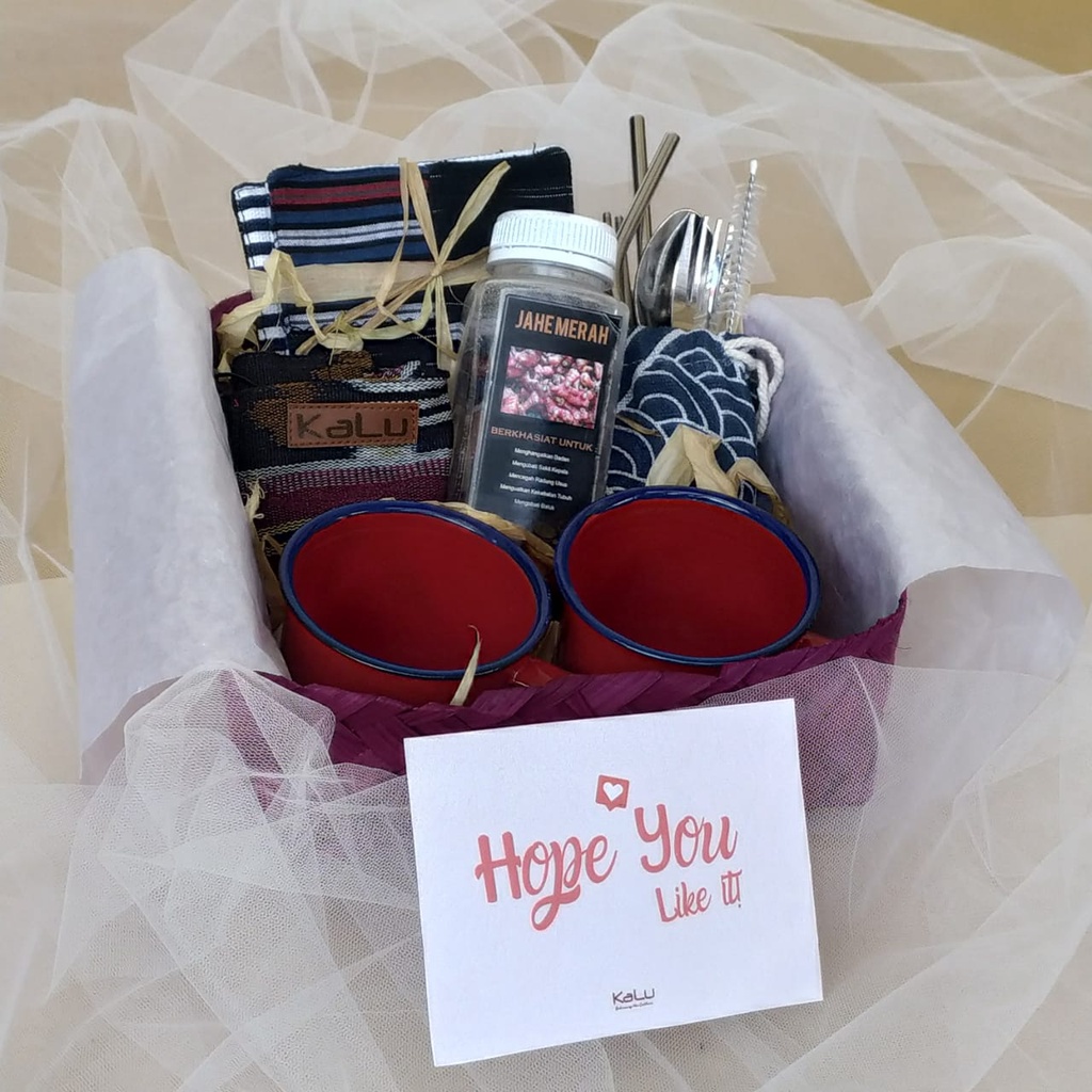 Jual Hampers Merdeka 1 (Coaster, jahe, set makan, cangkir enamel, tridi ...