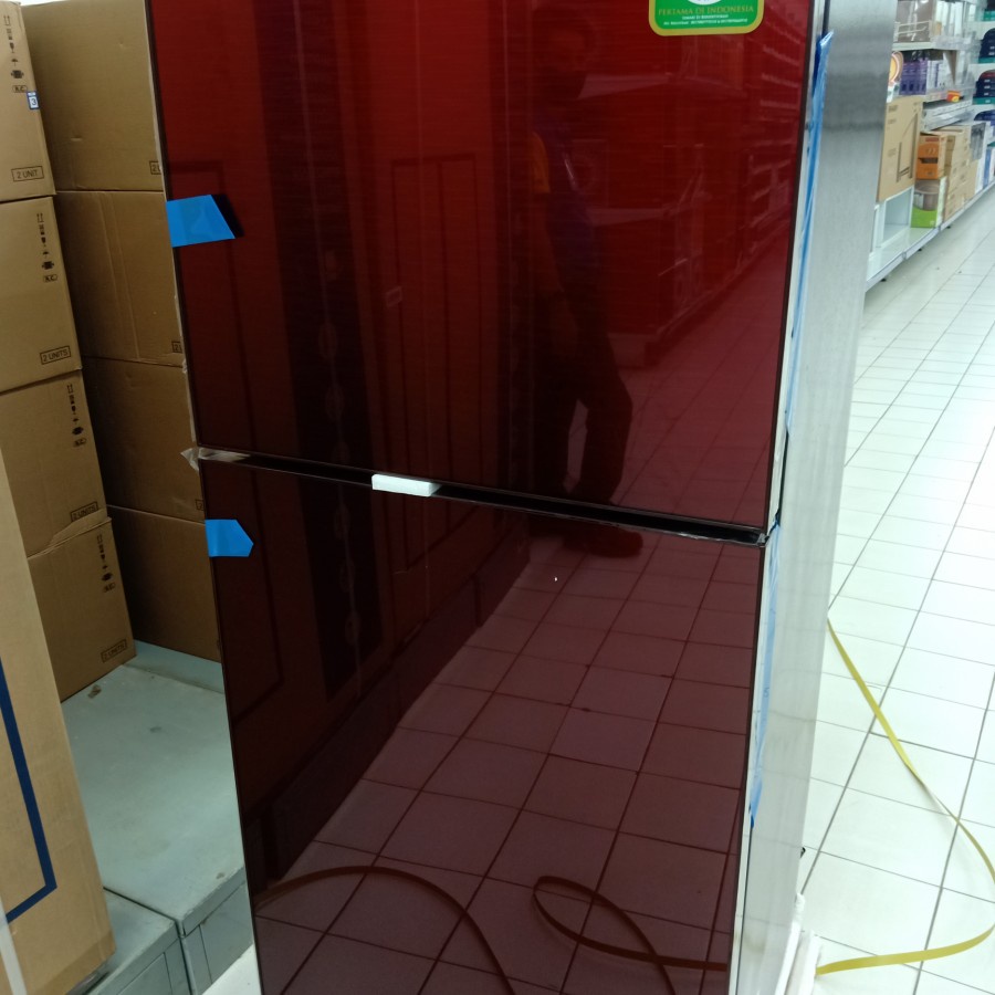 Jual SHARP KULKAS 2 PINTU SHINE GLASS DOOR SERIES 205 LITER SJ-246XG-MR/MS | Shopee Indonesia