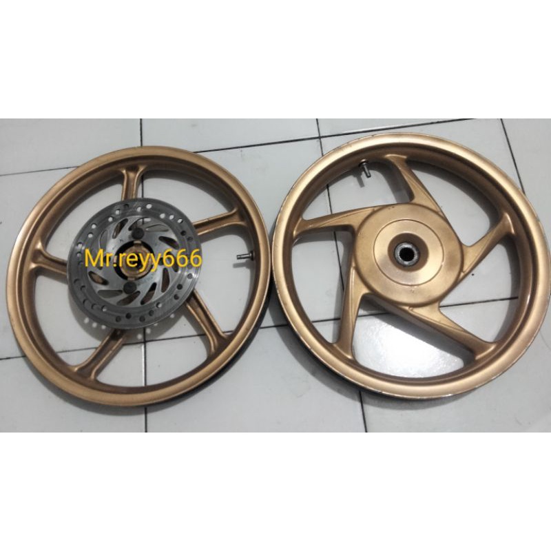 Jual velg/pelk standar depan belakang beat Scoopy karbu fi esp Honda ...