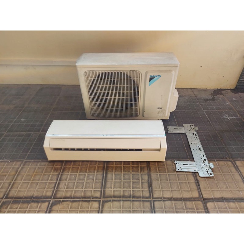Jual AC daikin 1.5 PK FTNE35JEV14 used second bekas mulus | Shopee ...