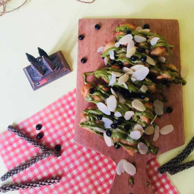 Jual Yourbanana saos matcha toping almond / crispyball | Shopee Indonesia