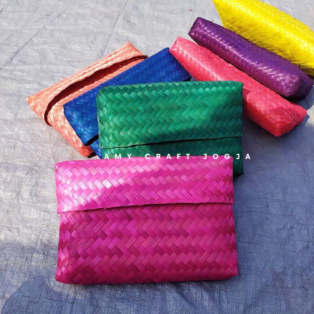 Jual Dompet Kotak Warna L 25 x 17 cm/Dompet Anyaman Bambu Dompet Bambu ...