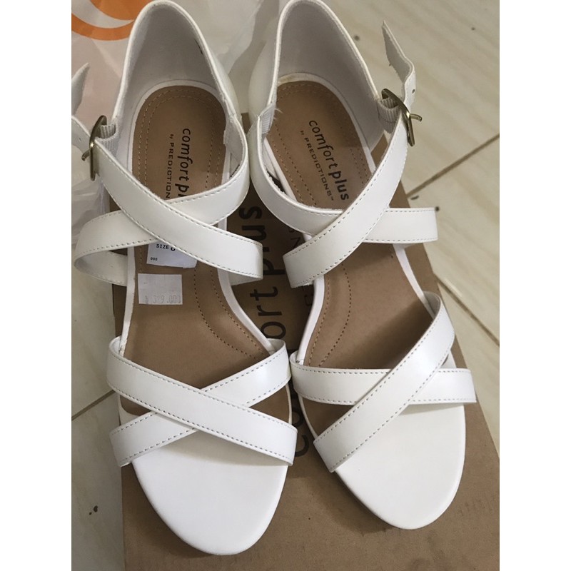 Jual Sepatu Heels Wanita Comfort Plus by Predictions (PAYLESS) | Shopee ...