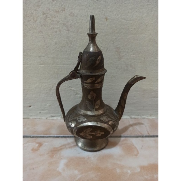 Jual Teko Jadul kuningan lama Antik lukisan bunga dari India tinggi 15 ...