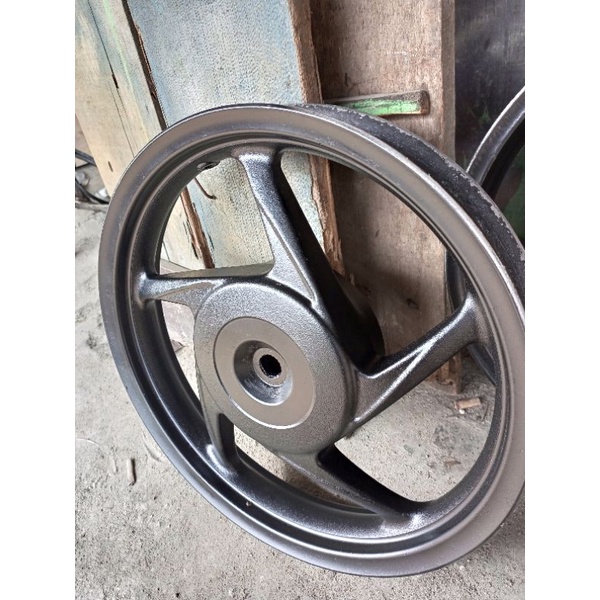 Jual Velg velk pelk honda beat karbu fi vario 110 Scoopy original ...