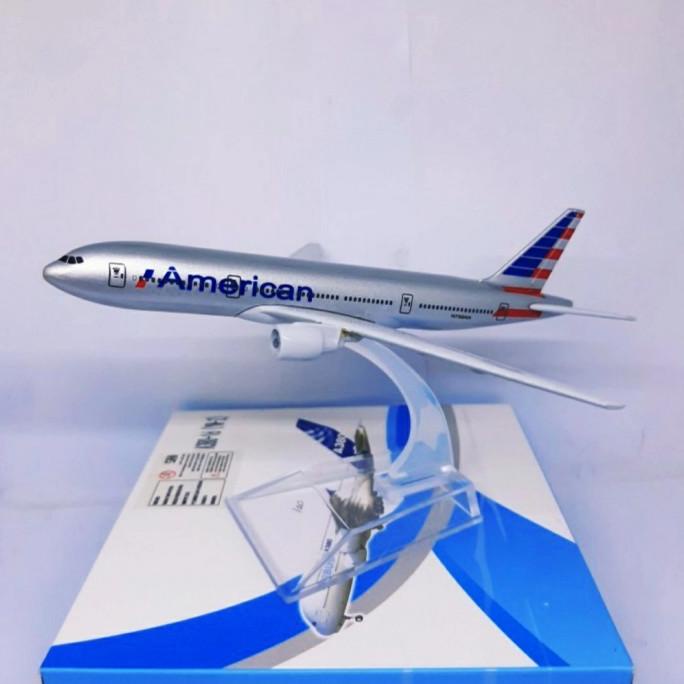 Jual Miniatur Diecast Pesawat Terbang Maskapai American Boeing 777-300ER | Shopee Indonesia