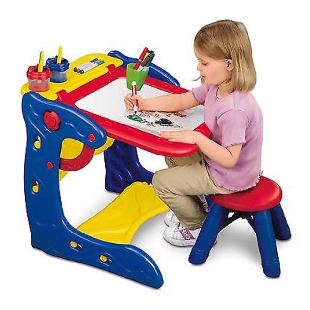Jual SALE CRAYOLA QWIKFLIP ACTIVITY CENTER ( dus jelek ) | Shopee Indonesia