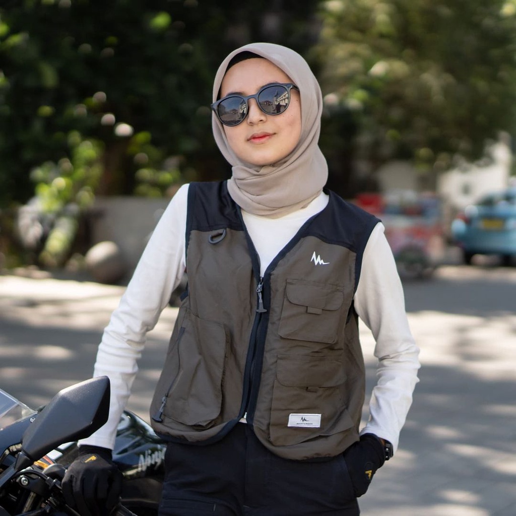 Jual Rompi - Vest Mountaingeer Arjuna - Vest Outdoor - Rompi Outdoor ...