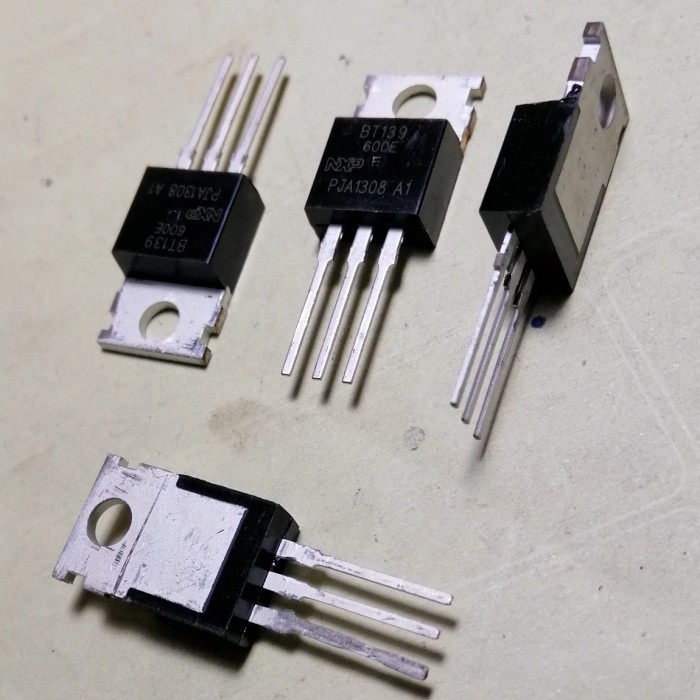 Jual BT139-600E BT139 600E 139 Triac Transistor 16A 600V Triacs To-220 ...