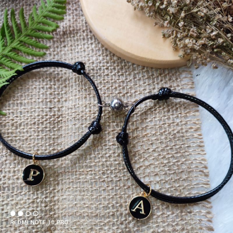 Jual gelang magnet inisial epoxy/gelang couple magnet epoxy/gelang tali ...