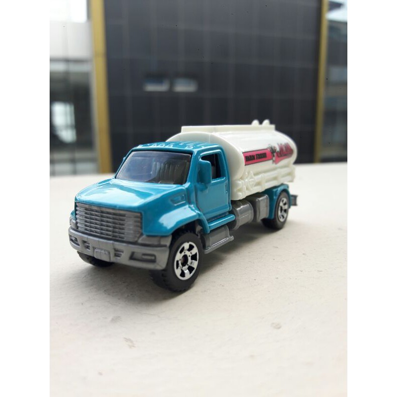 Jual Matchbox tanker truck biru putih BJ 2358 truck diecast | Shopee ...