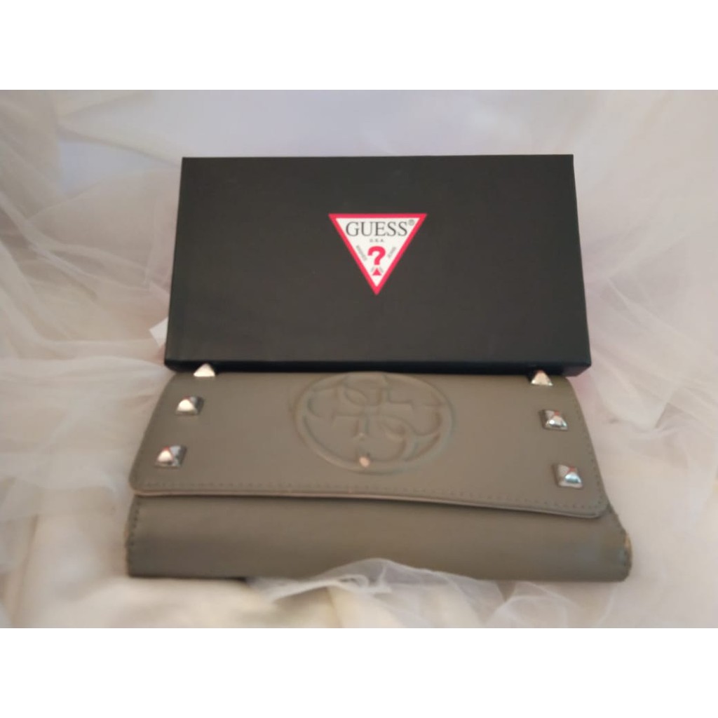 Jual Dompet wanita Guess original grey | Shopee Indonesia