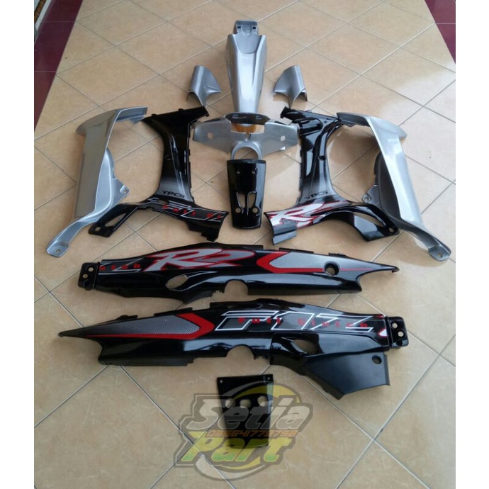 Jual cover body bodi fizr set halus fiz r silver hitam bagus murah ...