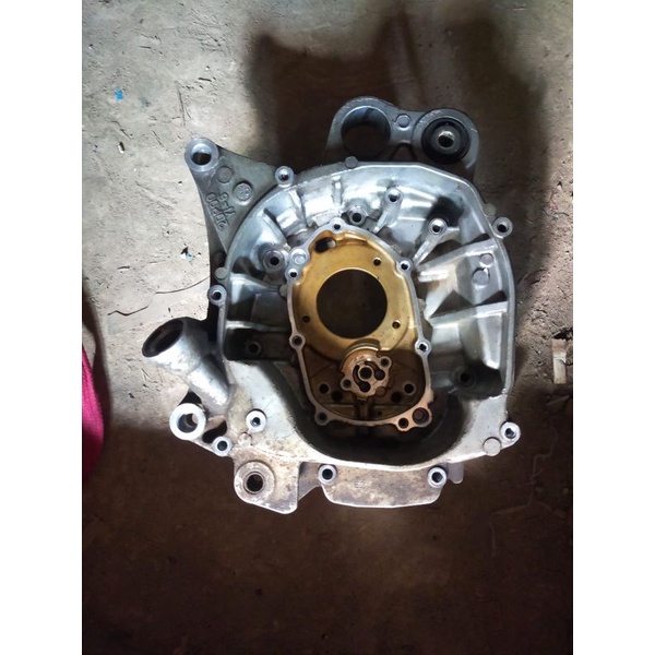 Jual Crankcase kanan nmax 155 original copotan blok oli karter kanan ...