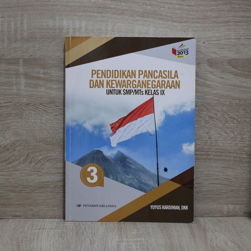 Jual Buku Pendidikan Pancasila Dan Kewarganegaraan Untuk SMP/MTs Kelas IX | Shopee Indonesia