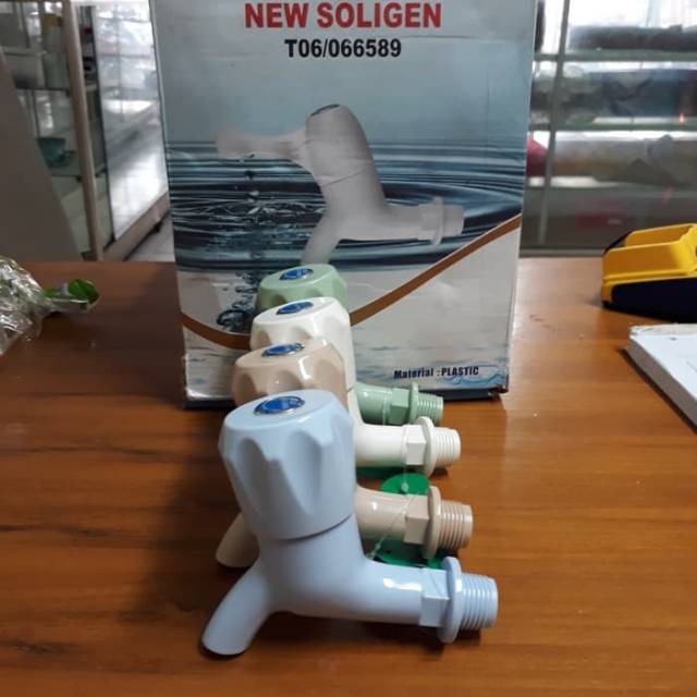 Jual SOLIGEN Kran plastik PVC tembok putar | Shopee Indonesia