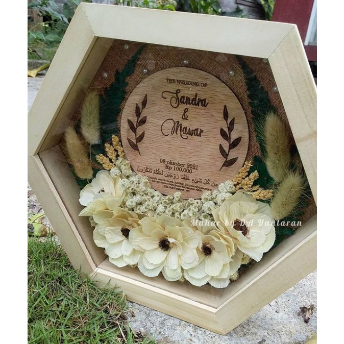 Jual Mahar kayu Hexagonal tema rustic diamater 22cm | Shopee Indonesia