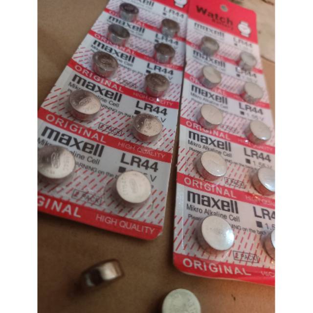 Jual batre baterai batrai kancing Original Alkaline LR44 AG13 untuk thermometer digital jam ...