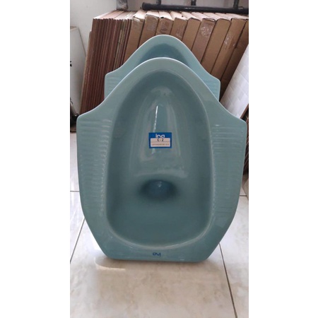 Jual Kloset Jongkok Merk Ina / Closet kamar mandi Toilet wanita / pria ...