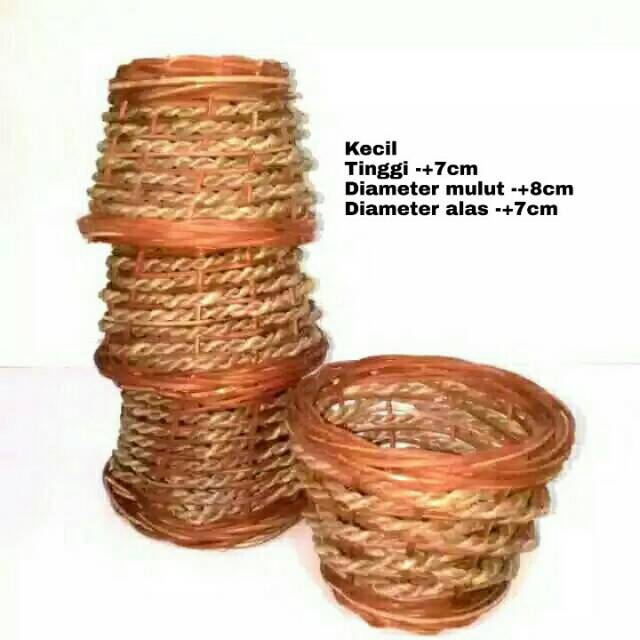 Jual Vas bunga rotan/vas bunga anyam/pot bunga anyam/pot kecil | Shopee ...
