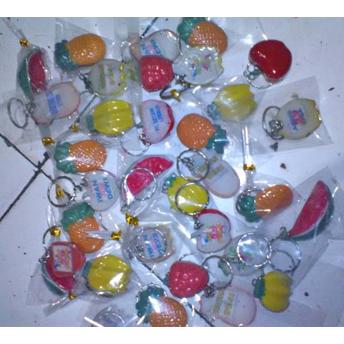 Jual Souvenir Pernikahan Gantungan Kunci Aneka Buah + Cetak Nama Ful Warna | Shopee Indonesia