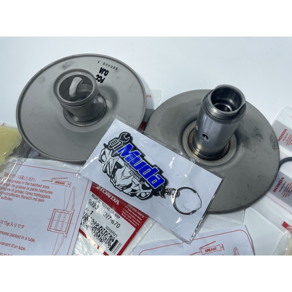 Jual PULLY BELAKANG SET MUR GENIO SCOOPY BEAT LED ESAF DRIVEN FACE ASSY ...