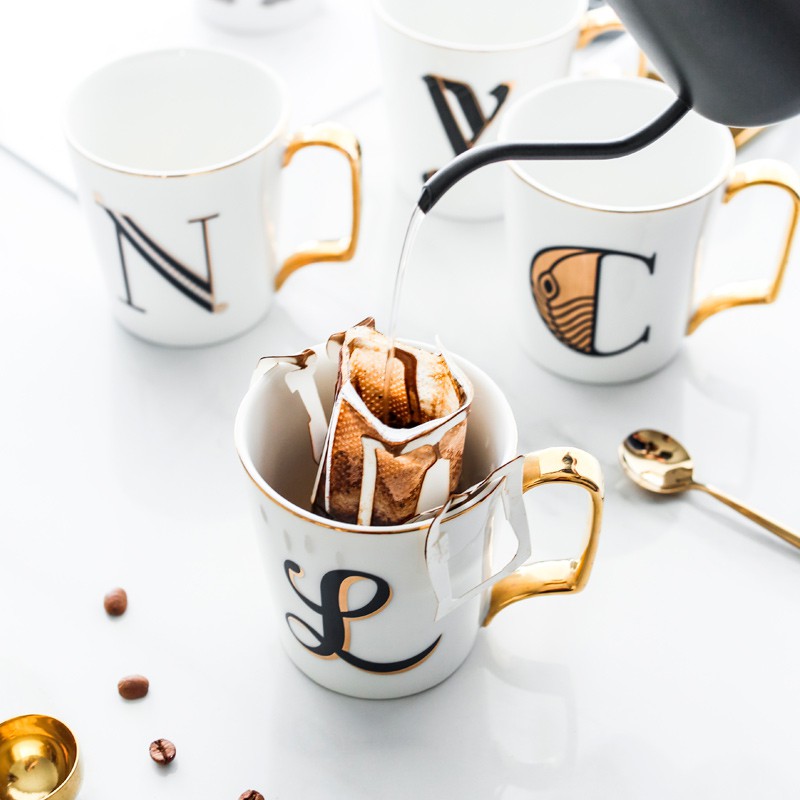 Jual Alphabet Mug Cangkir Gelas Keramik Ceramic Gold Rim Tea Cup Coffee ...