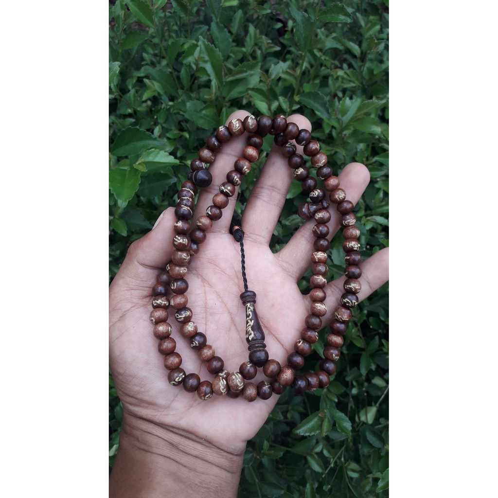 Jual tasbih kayu setigi pasir di ukir asmaul usnah | Shopee Indonesia