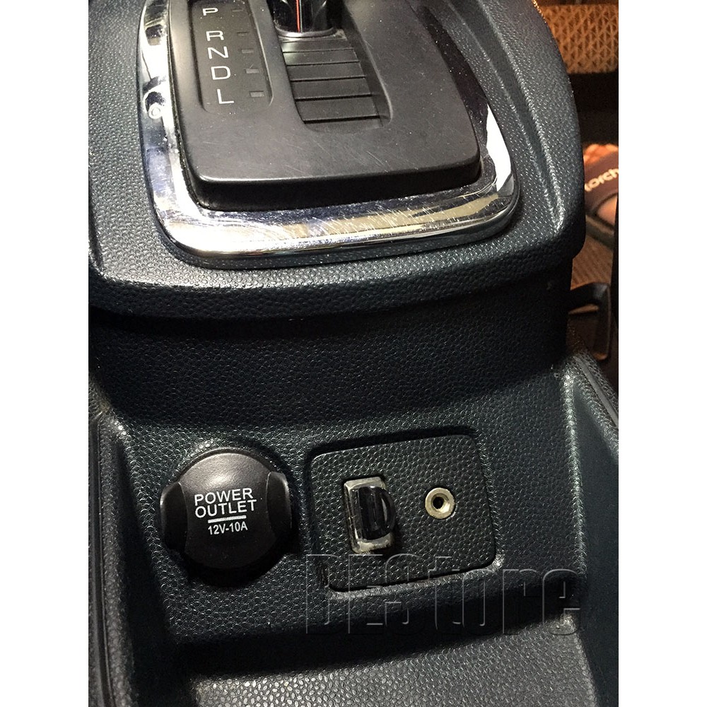 Jual Tutup/plug lubang/socket pemantik rokok/lighter mobil universal ...