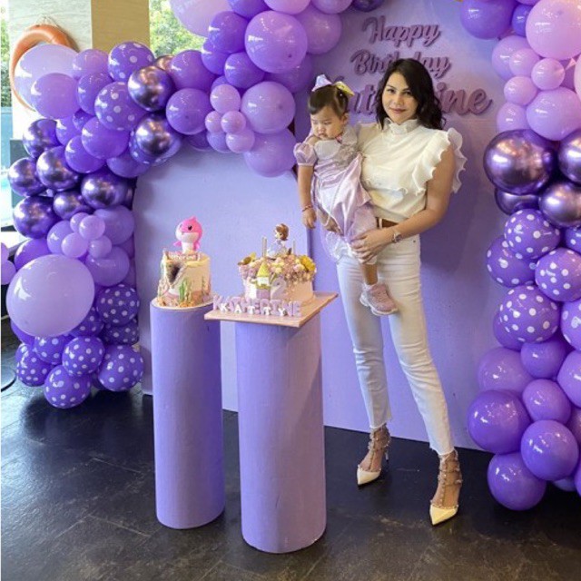 Jual Meja tabung kotak styrofoam custom warna cake table | Shopee Indonesia