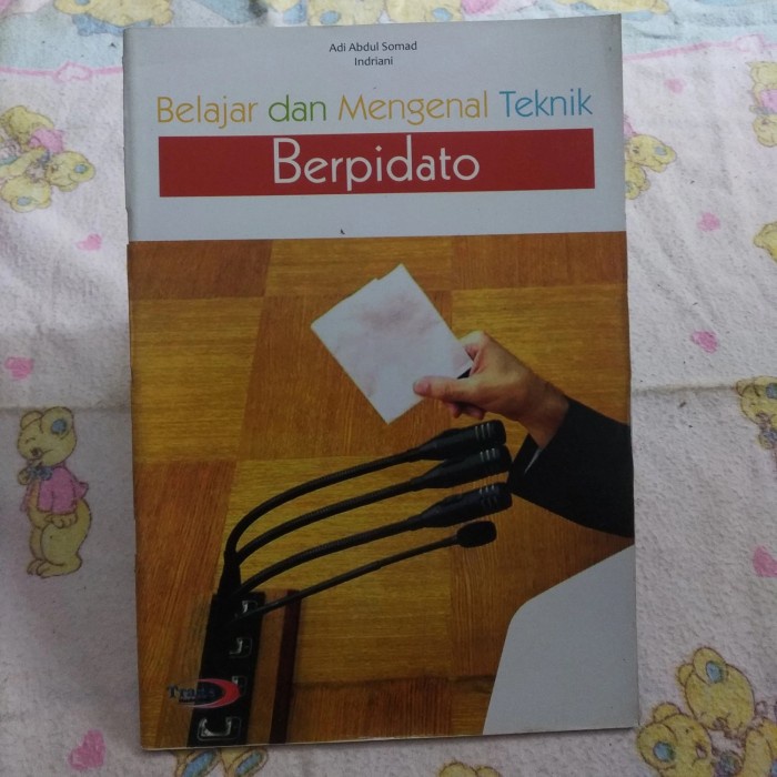 Jual Buku Belaiar dan mengenal Teknik Berpidato | Shopee Indonesia