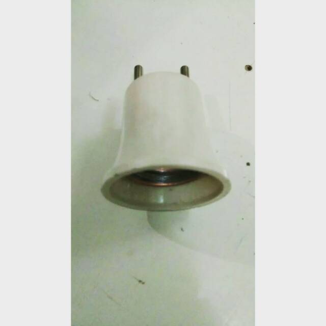 Jual Steker atau colokan langsung lampu atau fitting colok | Shopee ...