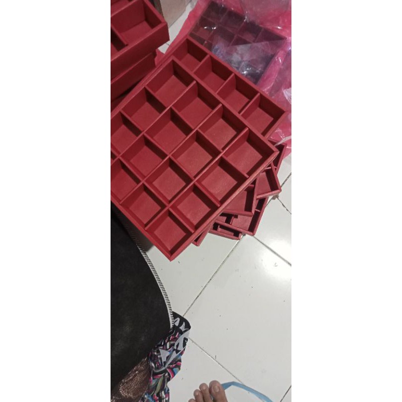 Jual box sekat 16 ukuran 5,5cm persekat tinggi 4cm | Shopee Indonesia