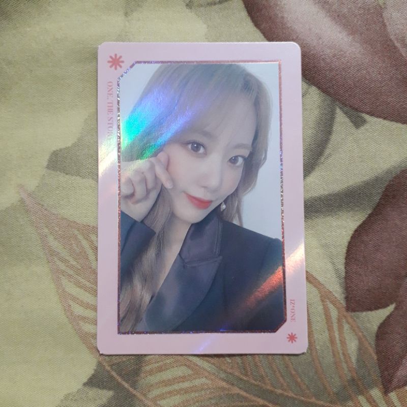 Jual IZ*ONE / IZONE ONE THE STORY (OTS) MERCHANDISE (MD) TRADING CARD ...
