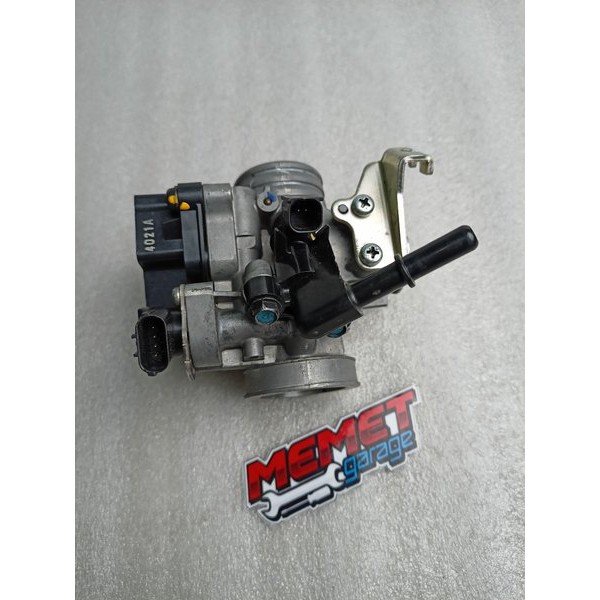 Jual Throttle body cbr 150 fi cbu thailand non led original karburator injeksi injector assy ...