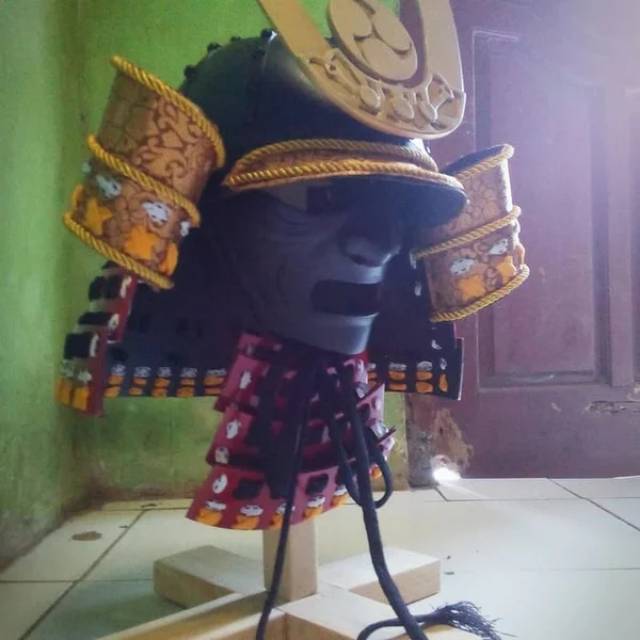 Jual Topeng mask samurai helm samurai kabuto cosplay pajangan | Shopee ...