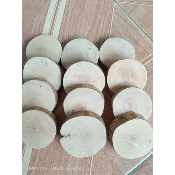 Jual Wood Slice - Potongan Kayu hutan langka kayu kibewok Kecil ...