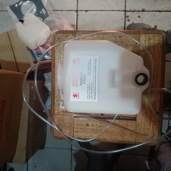 Jual Tabung Air Wiper Universal ORIGINAL Toyota Suzuki | Shopee Indonesia
