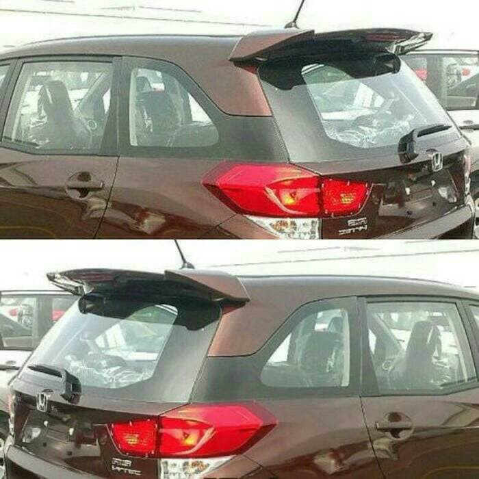 Jual spoiler belakang mobilio model rs warna body | Shopee Indonesia