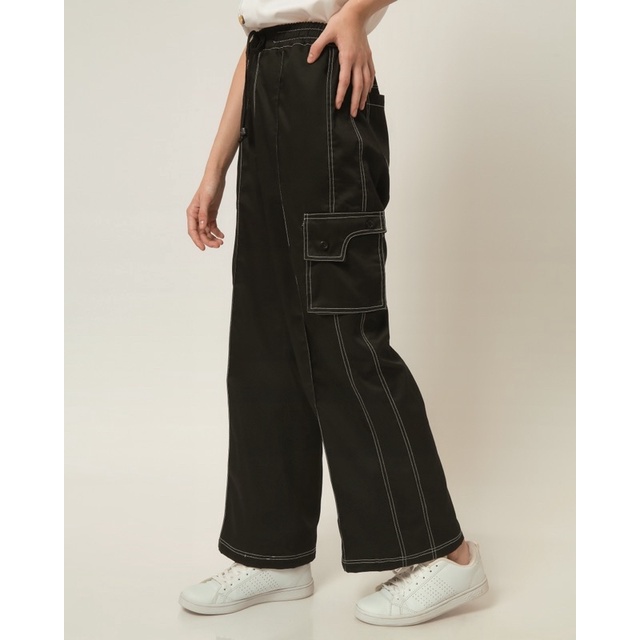 Jual Yan Pants in Black | Shopee Indonesia
