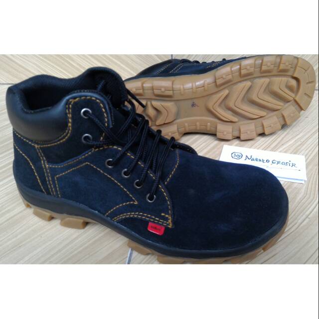 Jual Sepatu Boot Sefty Kickers Trakking Kulit /cbdyt grosir | Shopee ...